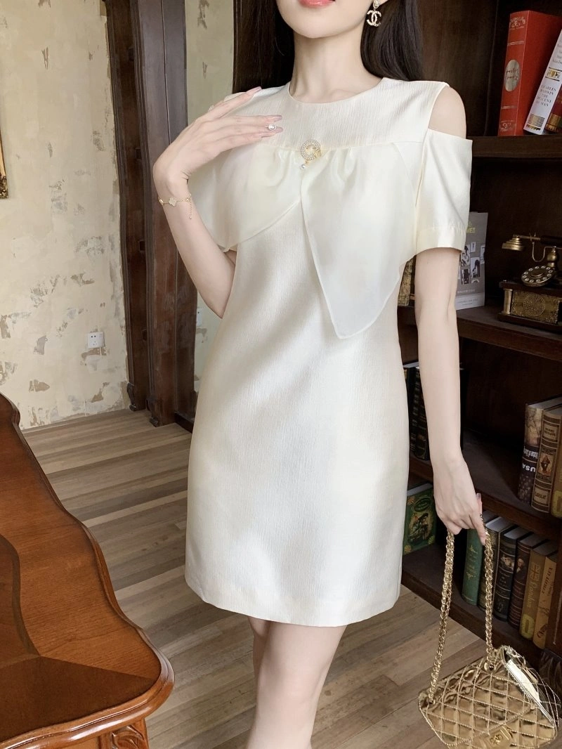Value-priced Unclassified Brand Dress