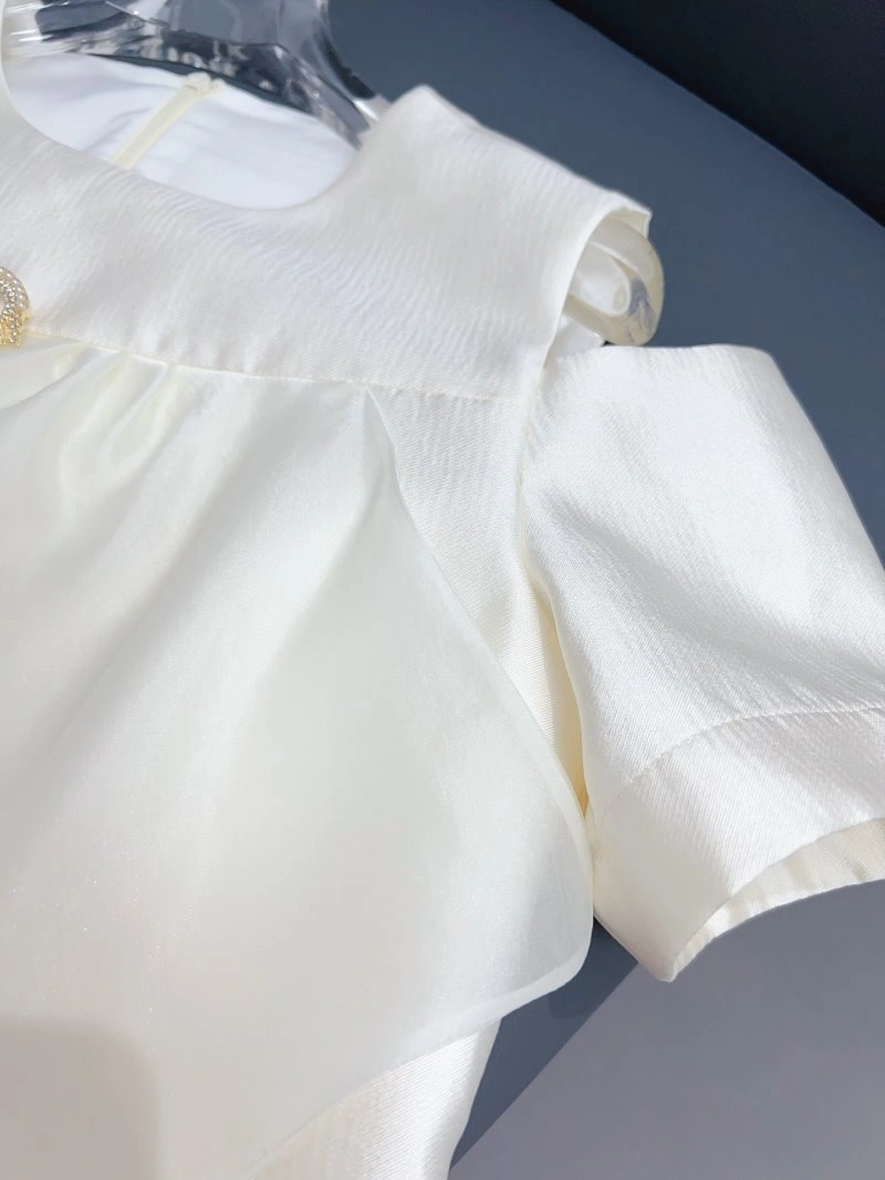 Value-priced Unclassified Brand Dress