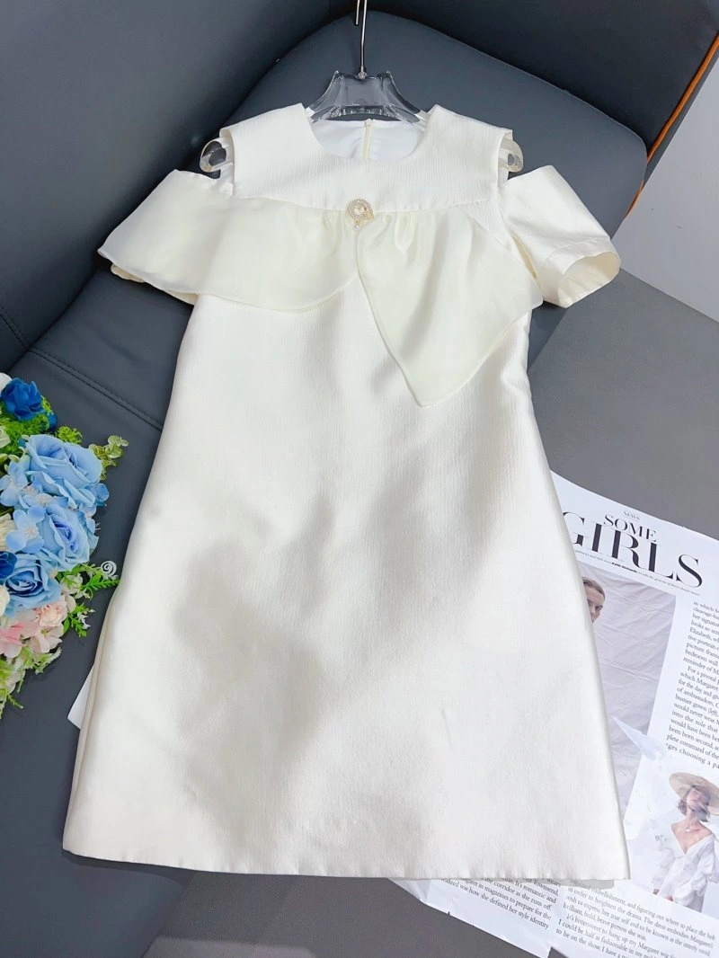 Value-priced Unclassified Brand Dress