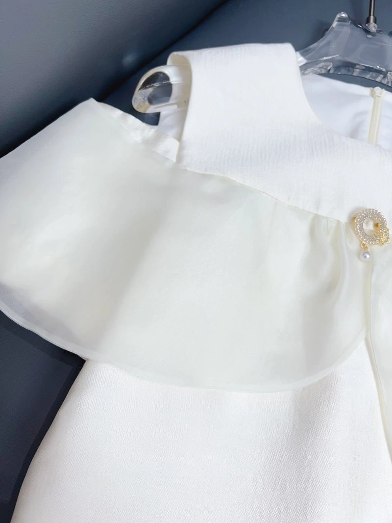 Value-priced Unclassified Brand Dress