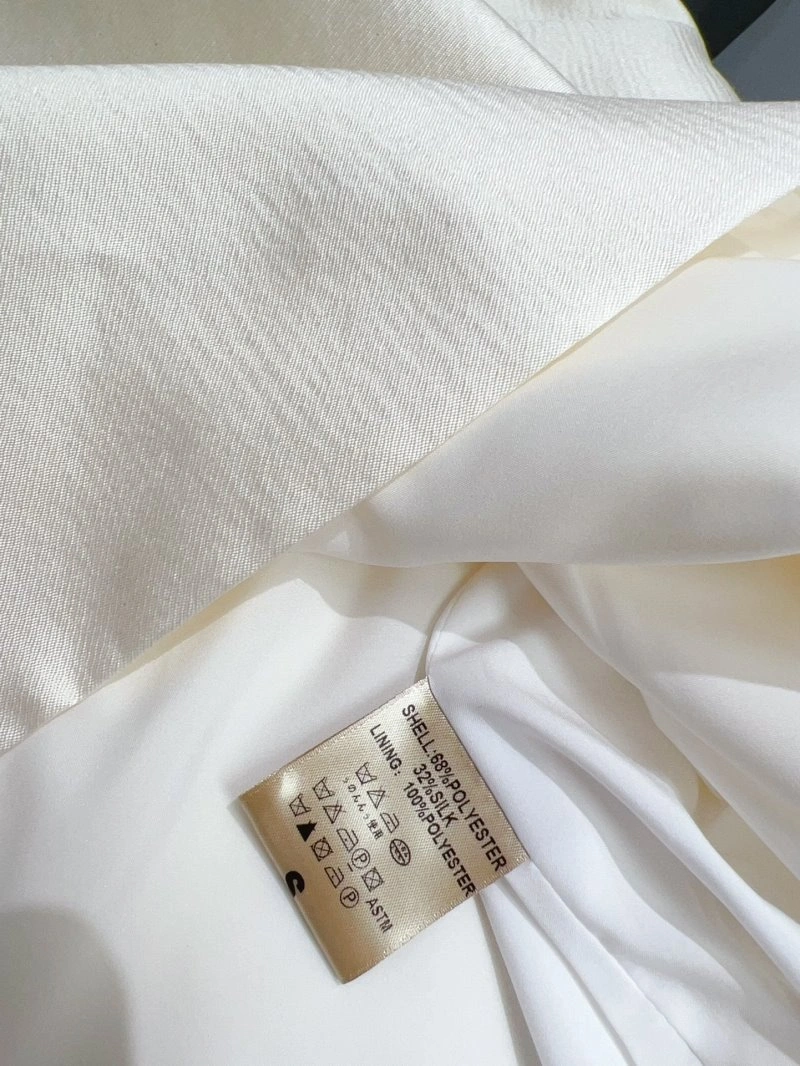 Value-priced Unclassified Brand Dress