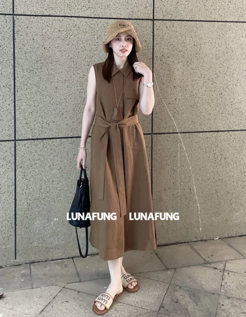 Low-cost Unclassified Brand Dress