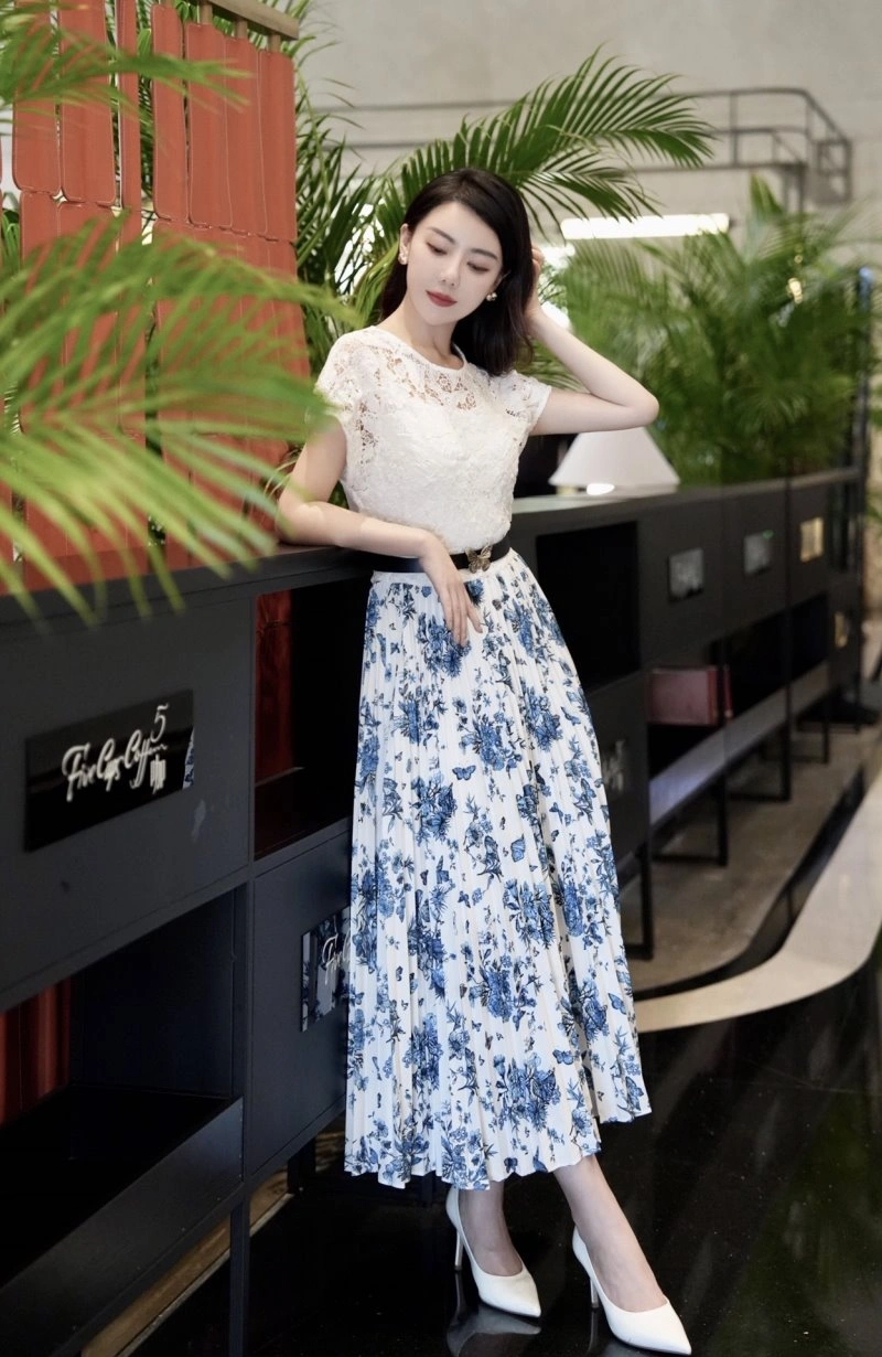 Unclassified Brand Dress