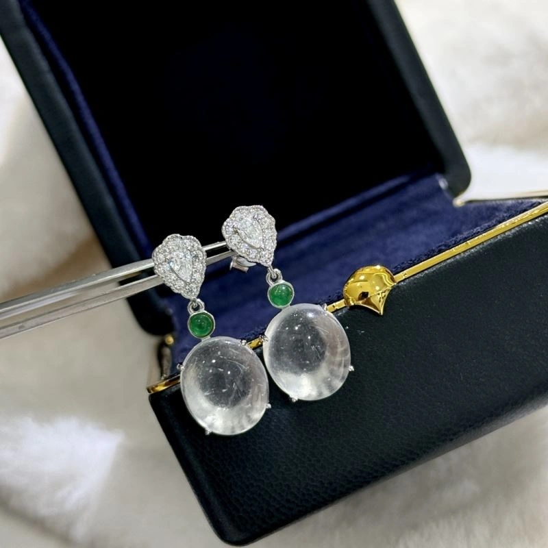 Bargain Unclassified Brand Earrings