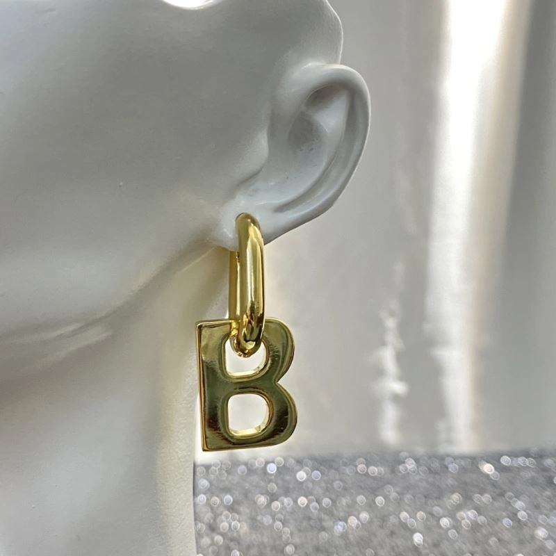 Value-priced Unclassified Brand Earrings
