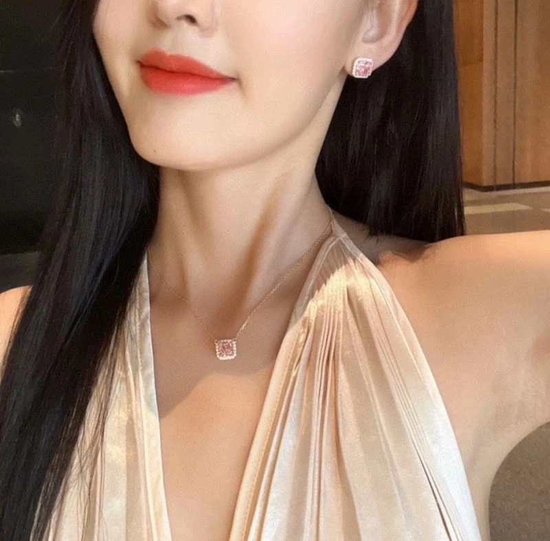 Legit Unclassified Brand Earrings