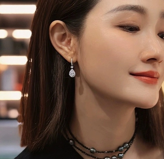 Economical Unclassified Brand Earrings