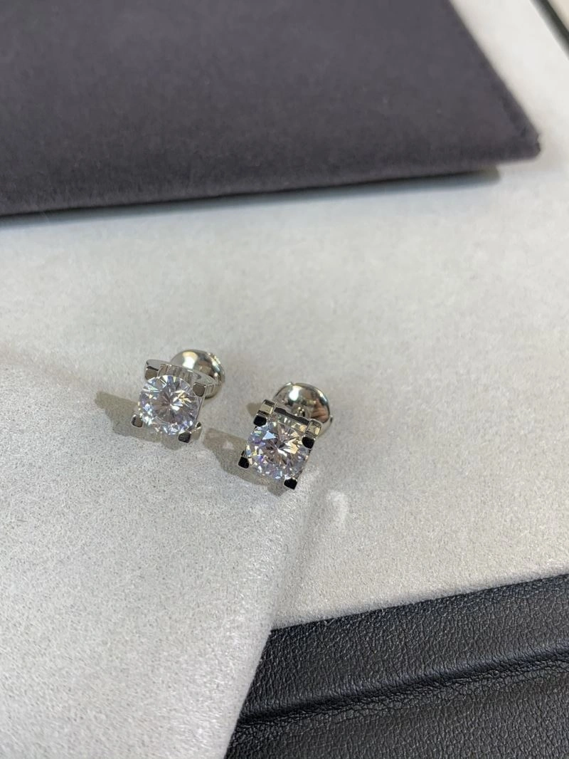 Low-cost Unclassified Brand Earrings