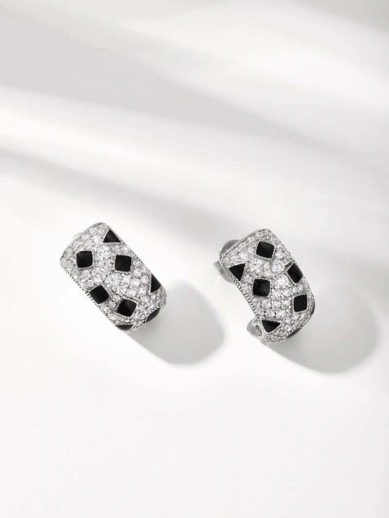 Affordable Unclassified Brand Earrings