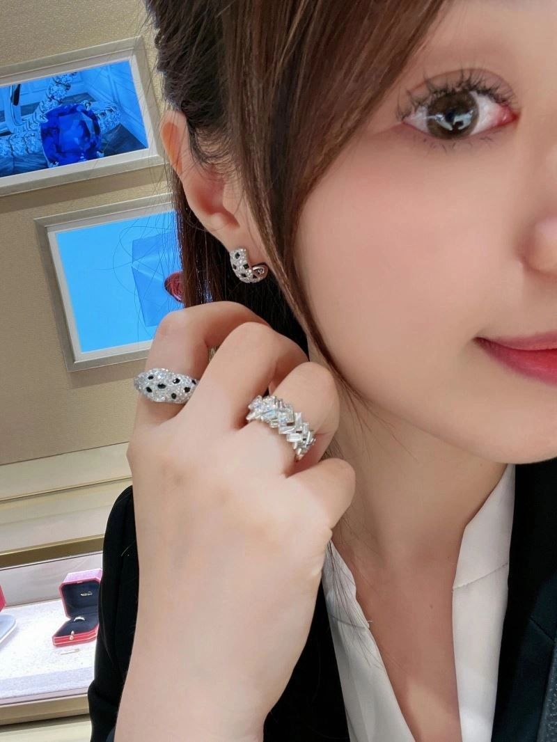 Affordable Unclassified Brand Earrings