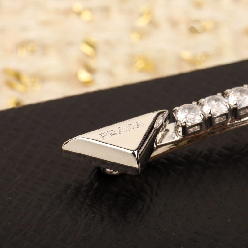 Discounted Unclassified Brand Hairpins