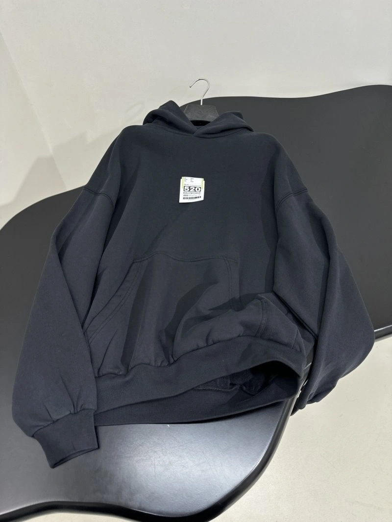 Low-cost Unclassified Brand Hoodies