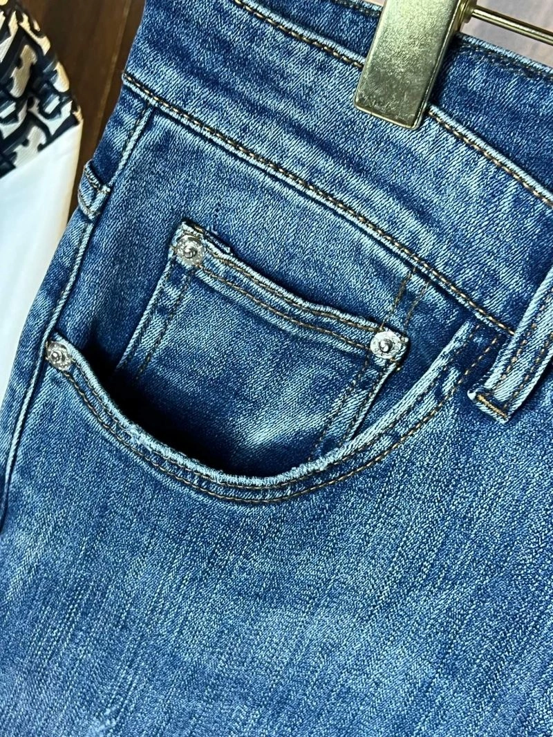 High fidelity Unclassified Brand Jeans