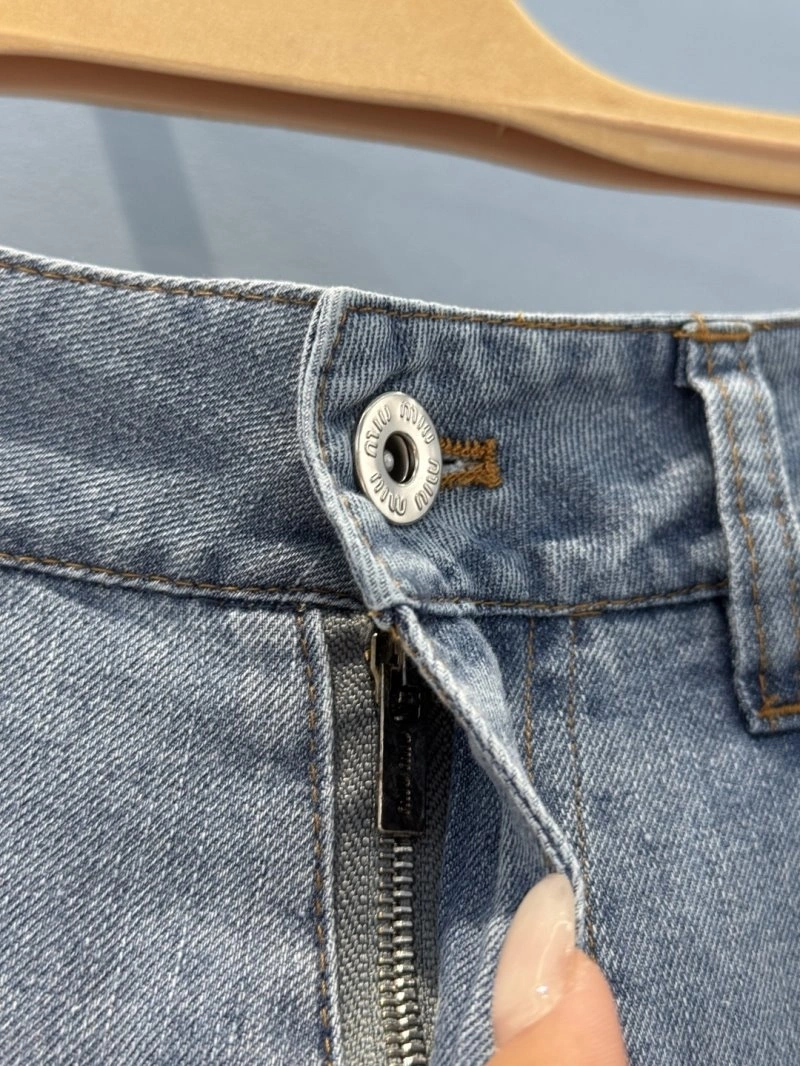 Official Unclassified Brand Jeans