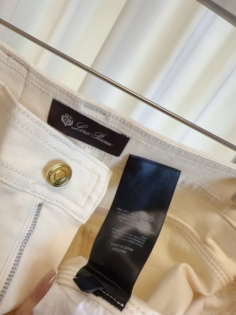 Factory-made Unclassified Brand Jeans