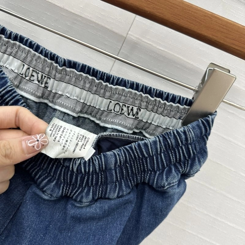 Cut-rate Unclassified Brand Jeans