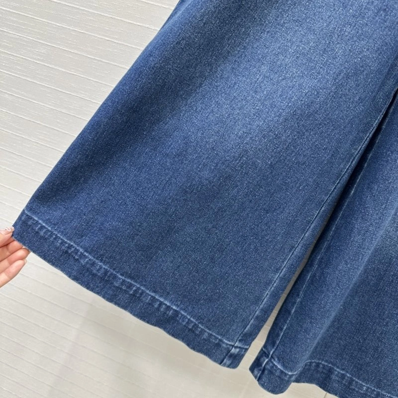 Cut-rate Unclassified Brand Jeans