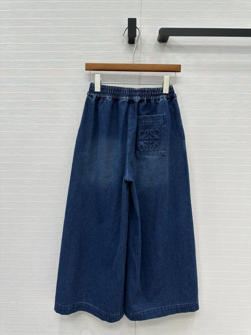 Cut-rate Unclassified Brand Jeans