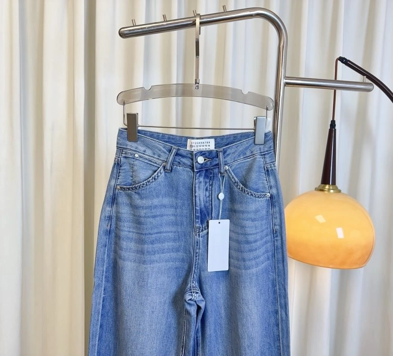 Bargain Unclassified Brand Jeans