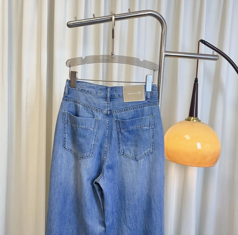 Bargain Unclassified Brand Jeans