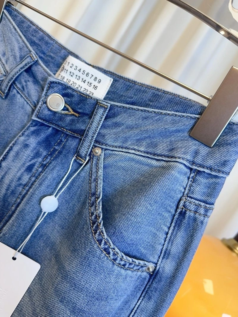 Bargain Unclassified Brand Jeans