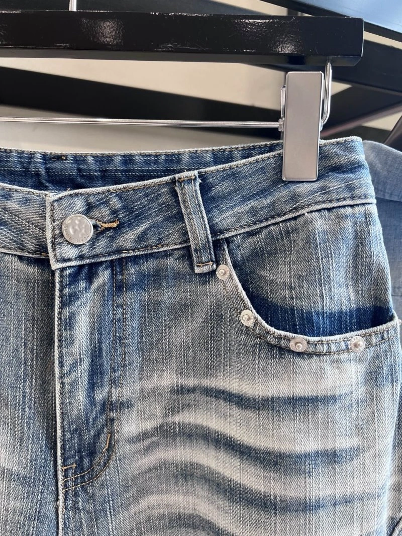 Accurate model Unclassified Brand Jeans