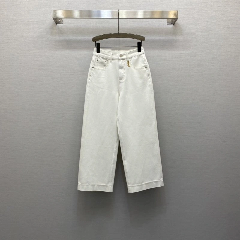 Cut-rate Unclassified Brand Jeans