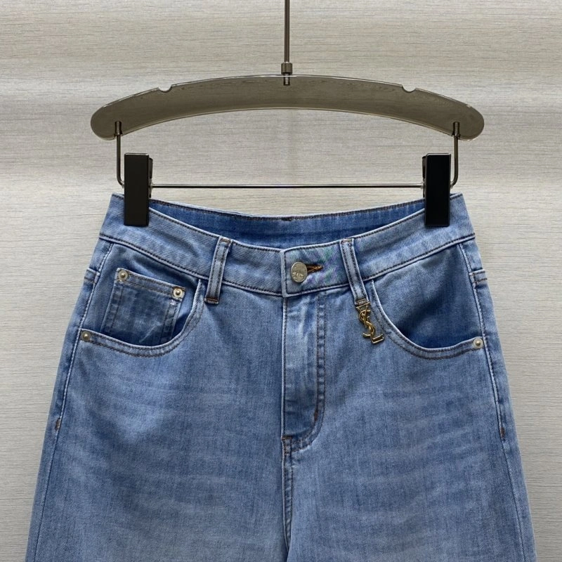 Cut-rate Unclassified Brand Jeans