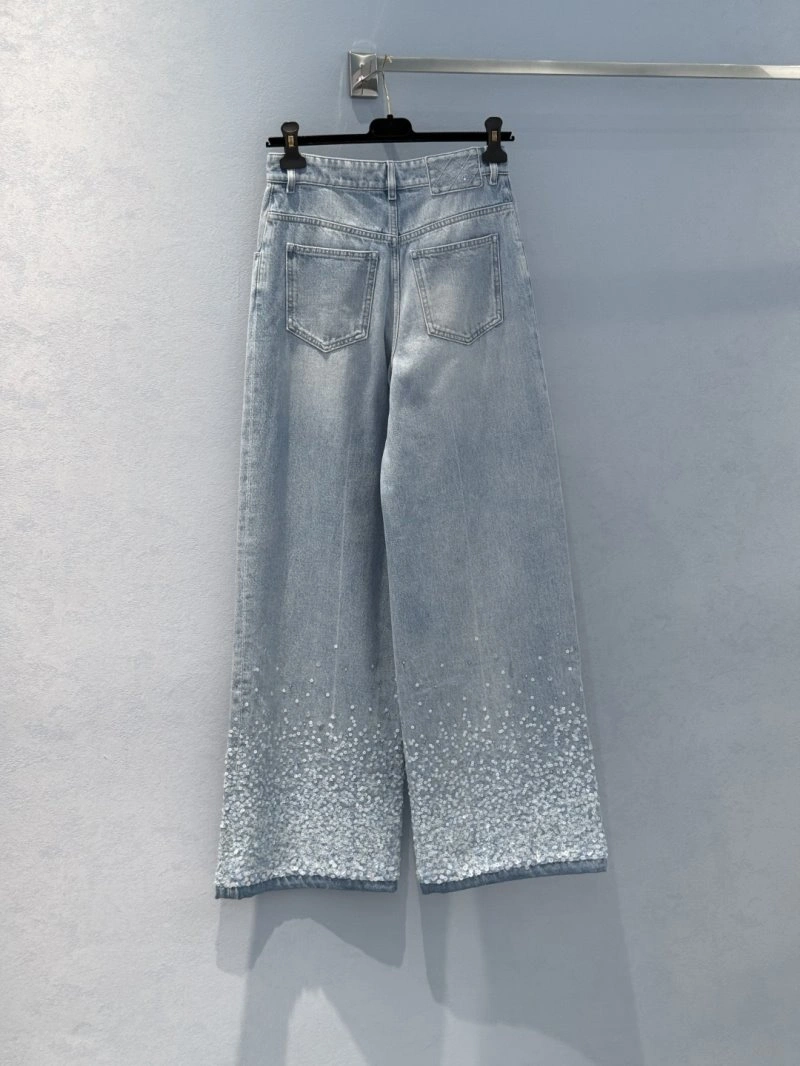 Accurate model Unclassified Brand Jeans
