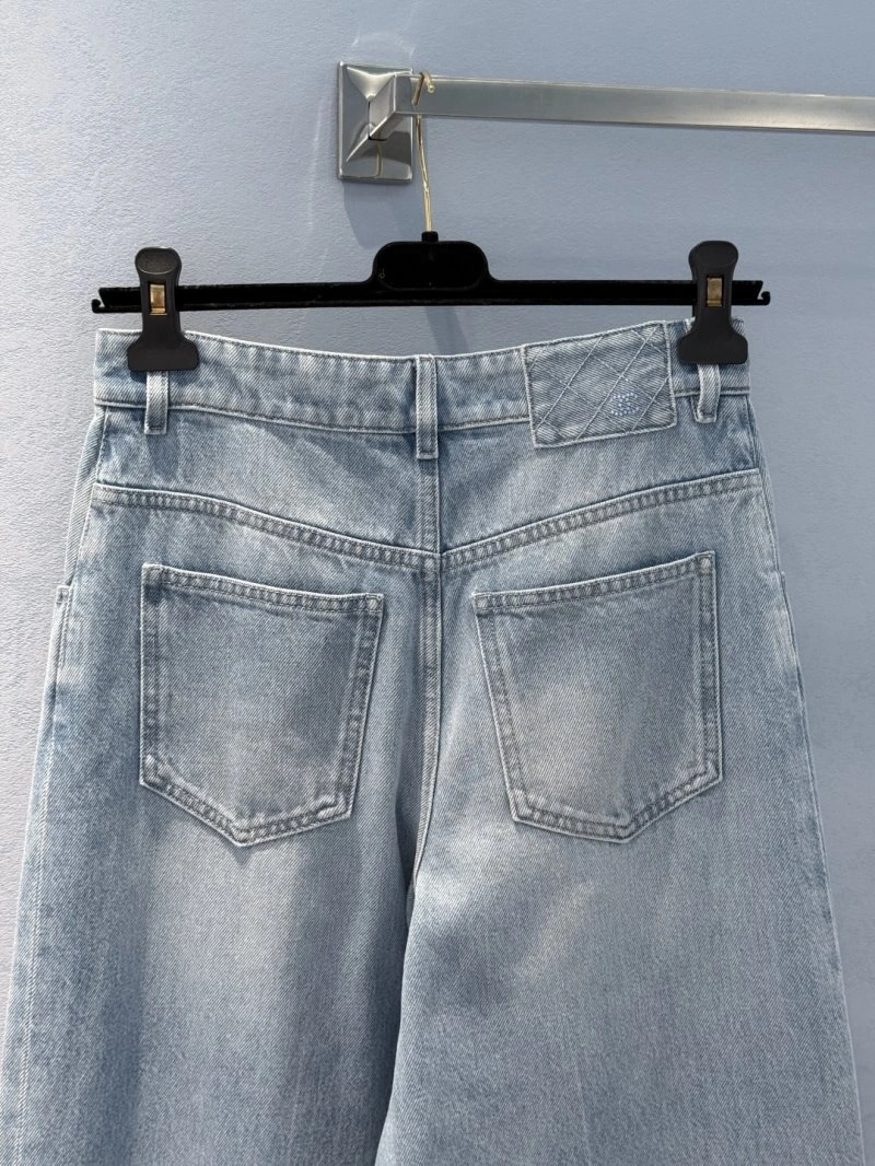Accurate model Unclassified Brand Jeans
