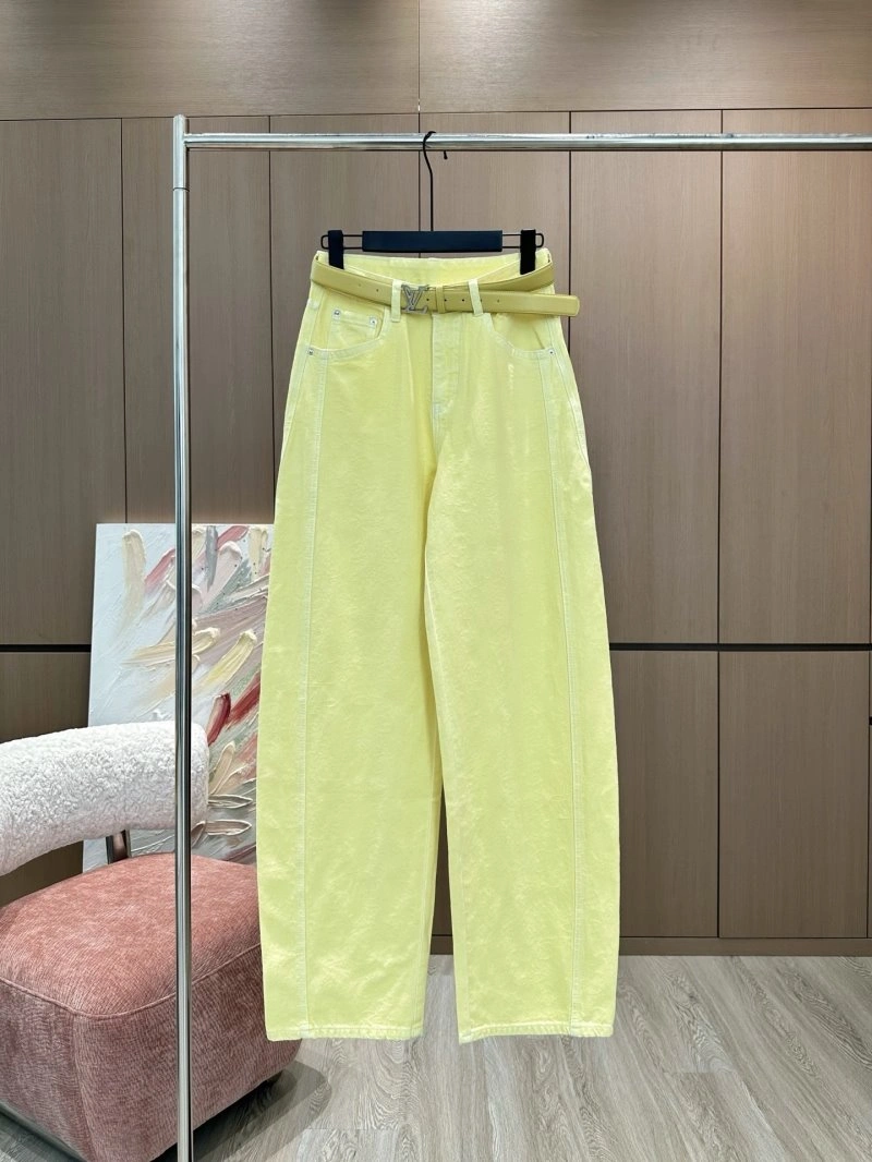 Official Unclassified Brand Jeans