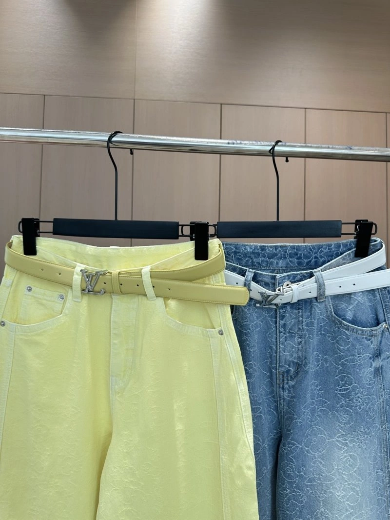 Official Unclassified Brand Jeans