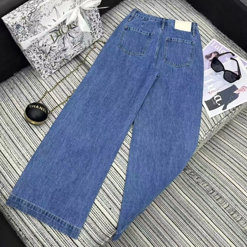 Indistinguishable Unclassified Brand Jeans
