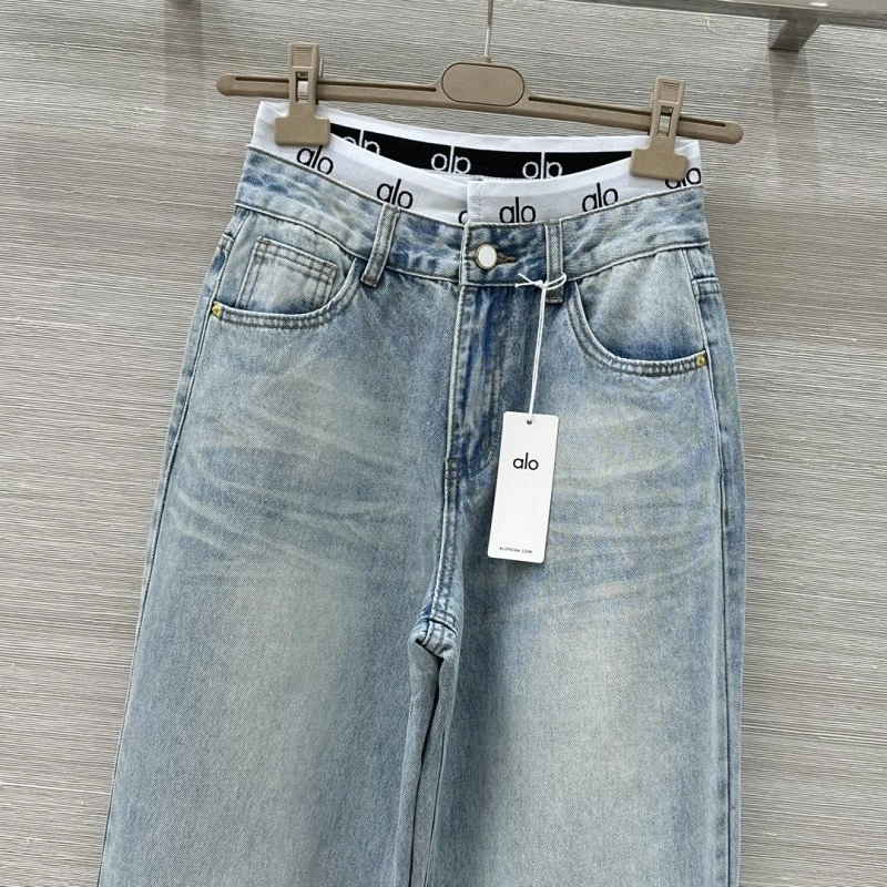 Accurate model Unclassified Brand Jeans