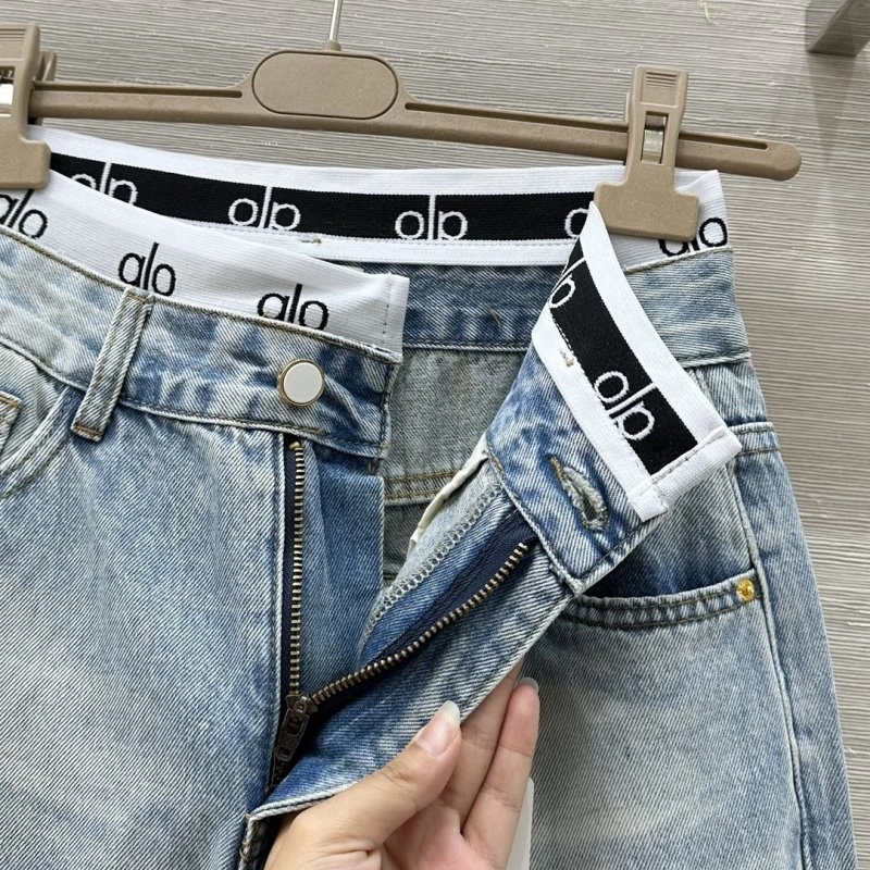 Accurate model Unclassified Brand Jeans
