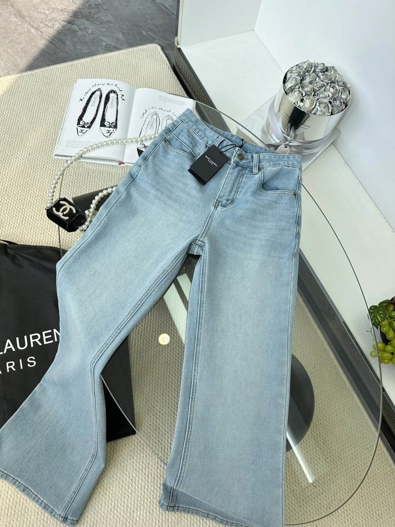 Accurate model Unclassified Brand Jeans