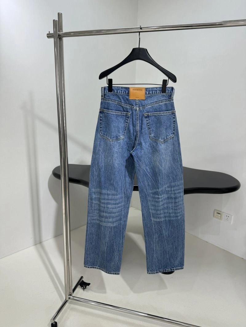 Bargain Unclassified Brand Jeans