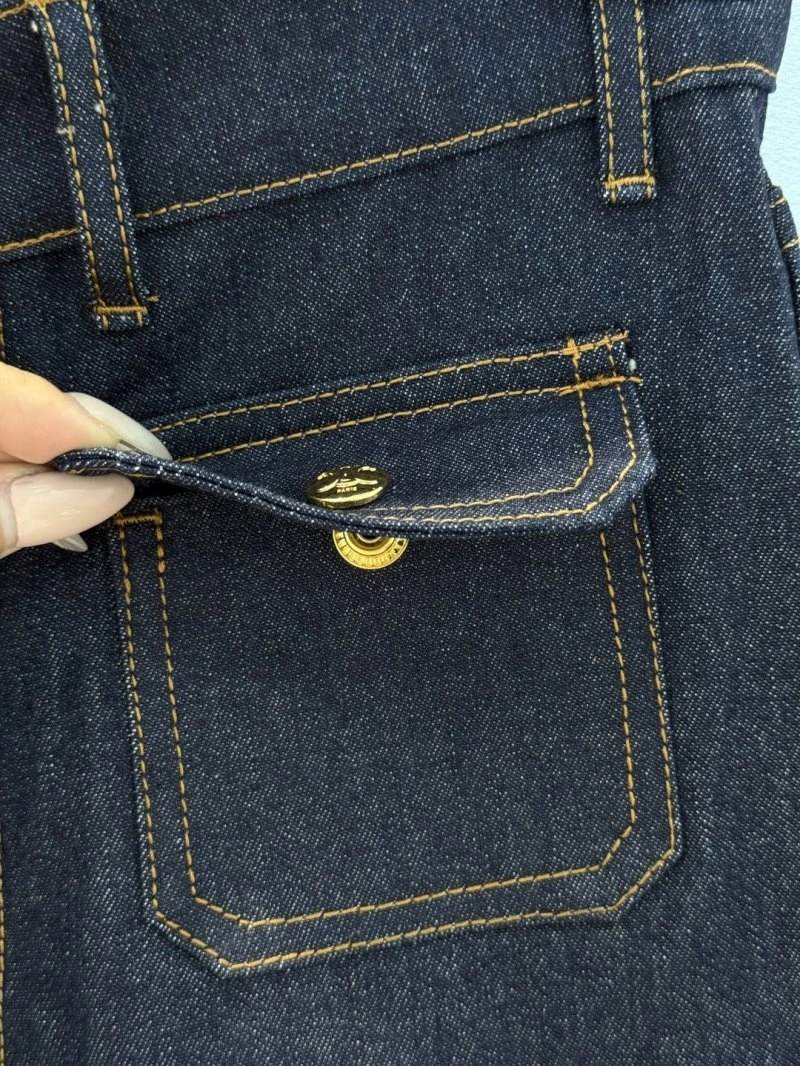 Bargain Unclassified Brand Jeans