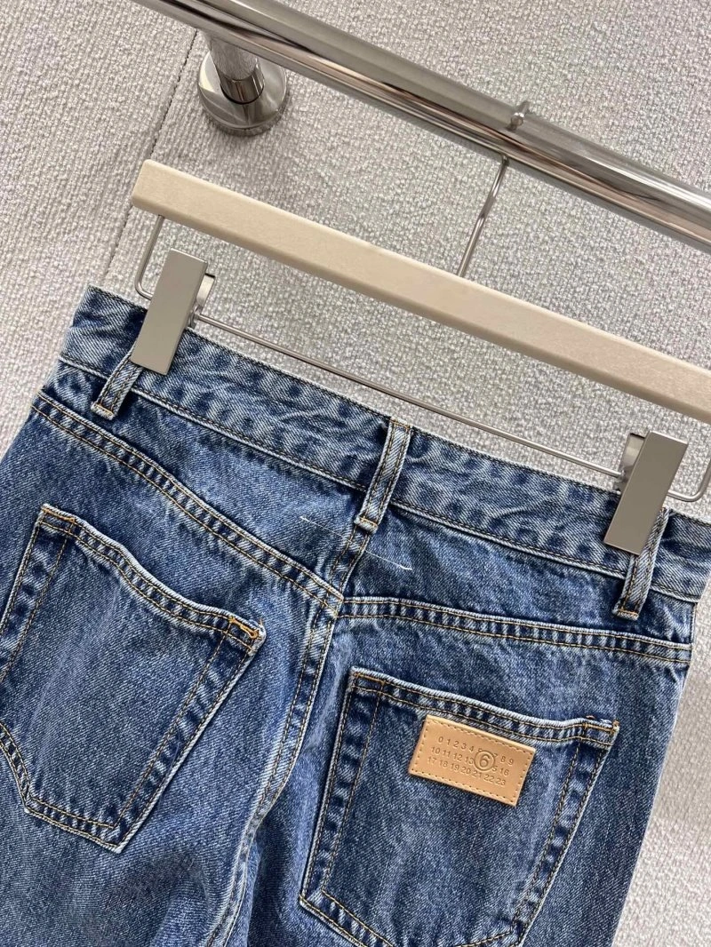Cut-rate Unclassified Brand Jeans