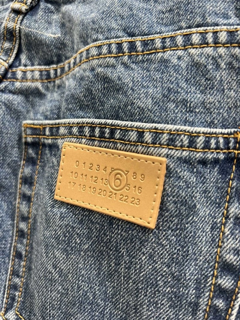 Cut-rate Unclassified Brand Jeans