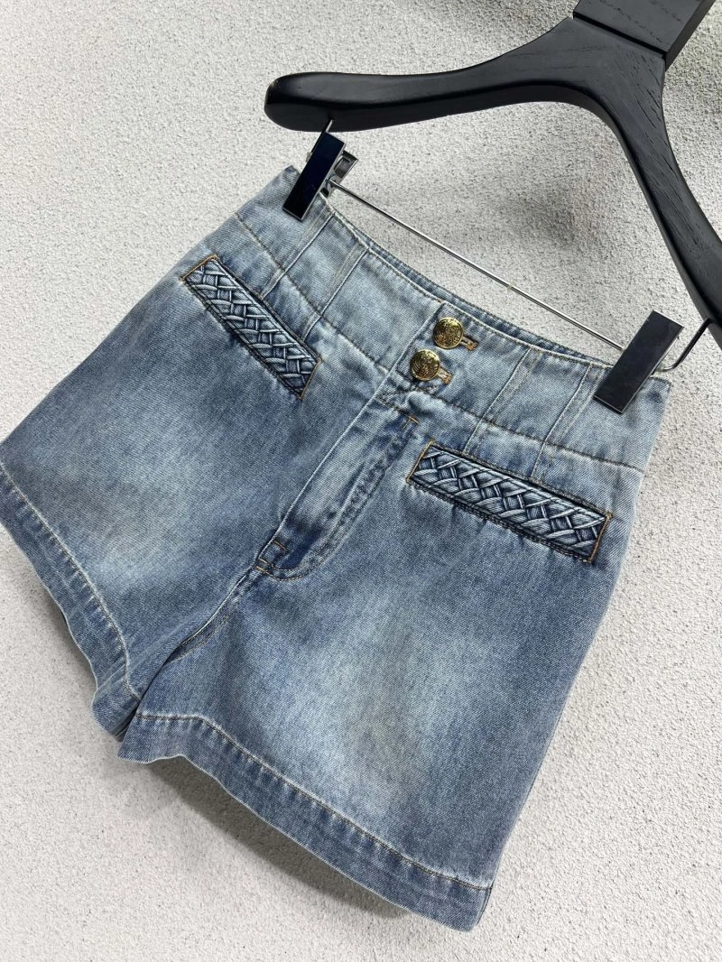 Inexpensive Unclassified Brand Jeans