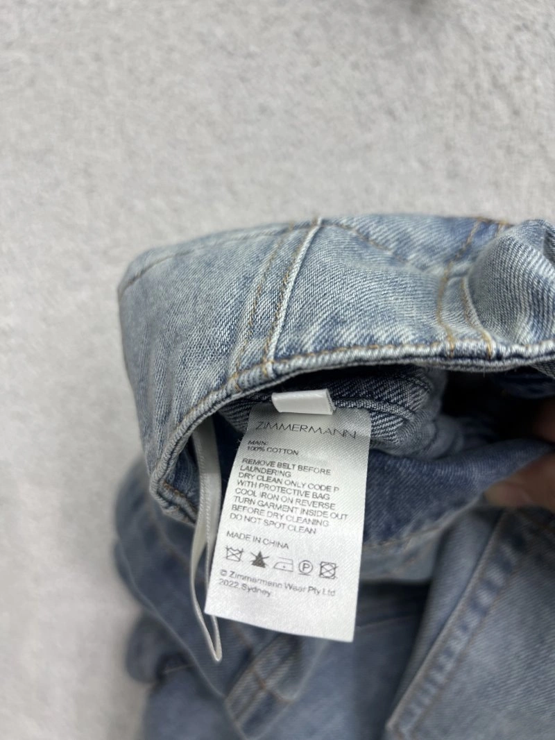 Inexpensive Unclassified Brand Jeans