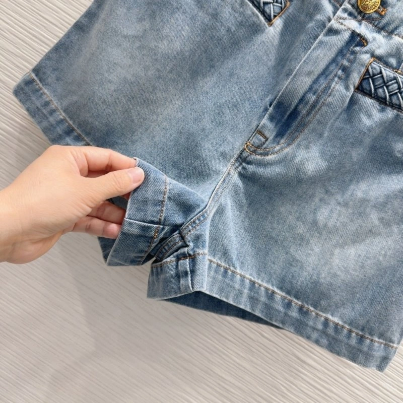 Value-priced Unclassified Brand Jeans