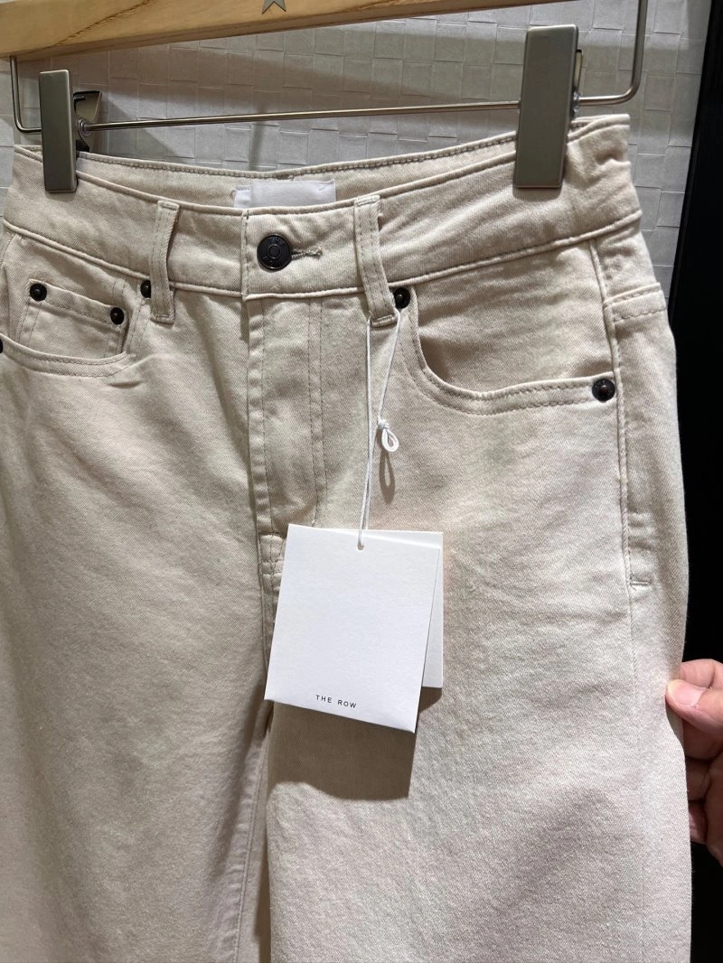 Bargain Unclassified Brand Jeans