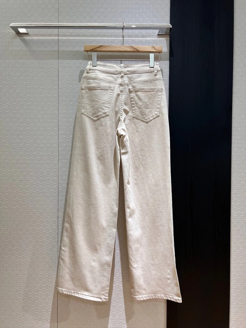 Bargain Unclassified Brand Jeans