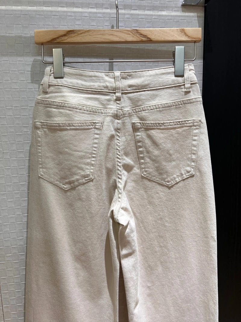 Bargain Unclassified Brand Jeans