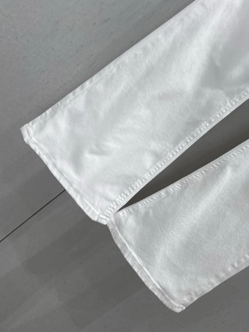 Discounted Unclassified Brand Jeans