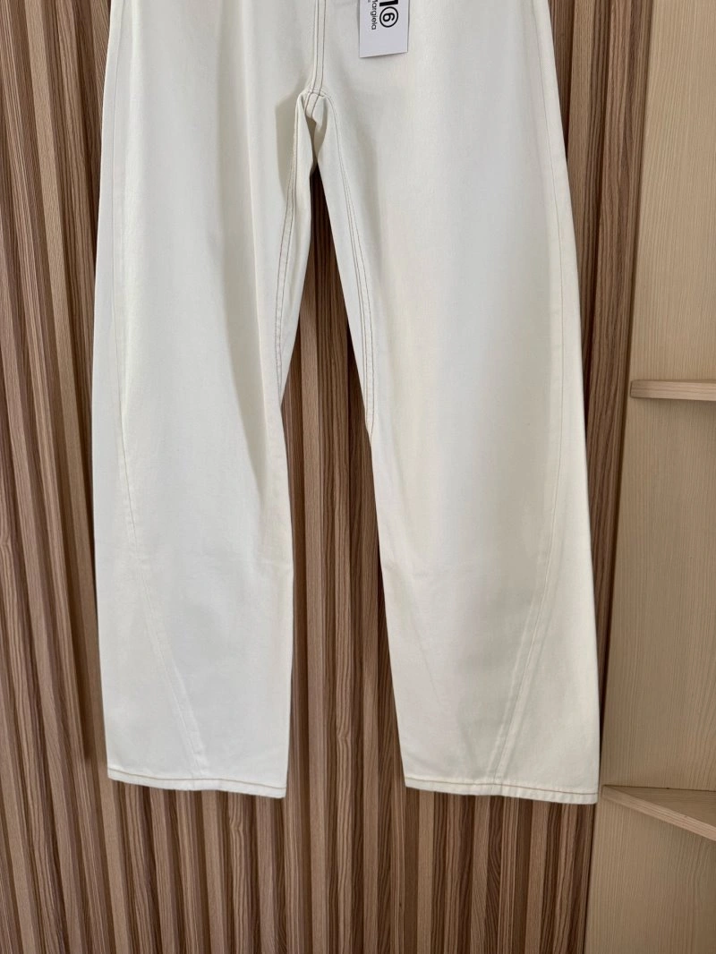 Indistinguishable Unclassified Brand Jeans