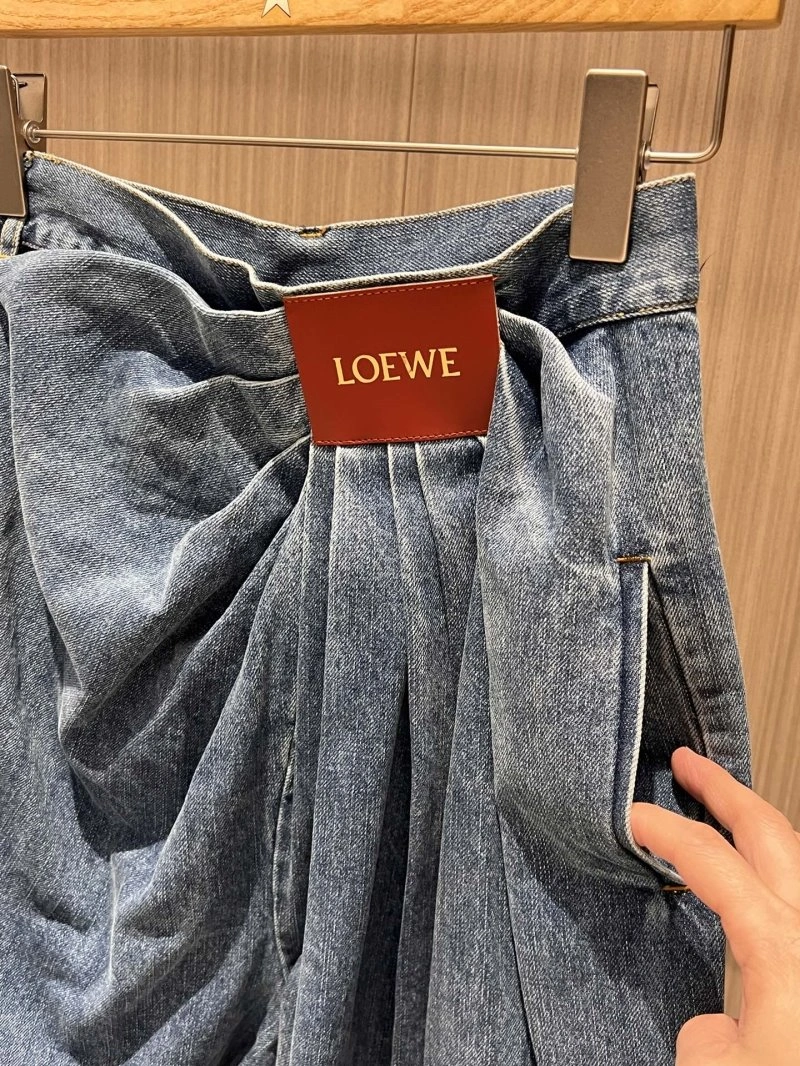 Indistinguishable Unclassified Brand Jeans