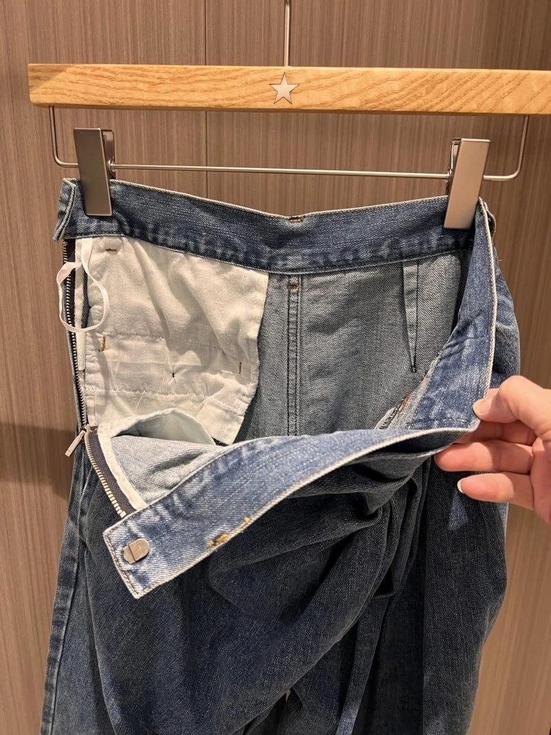 Indistinguishable Unclassified Brand Jeans
